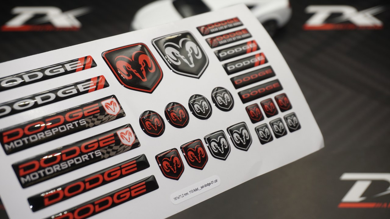 Dodge Logo 3M 3D Damla Silikon Direksiyon Torpido Bagaj Çamurluk Logo ...